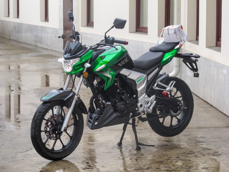 Мотоцикл SENKE Raptor CSX (SK200GY-4) / Мотоциклы / Senke / MotoFlot.ru